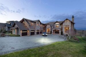 Spectacular Mansion in High Point Estates Highlights Panoramic Views