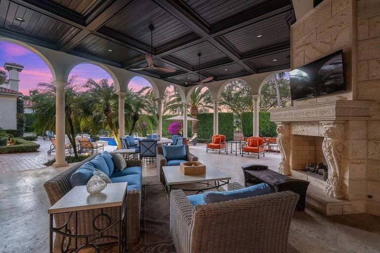 This Boca Raton Home offers An Unprecedented Perspective on Luxury Living