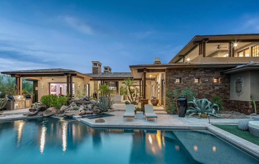 Incredible remodeled home in Arizona using modern finishes and ...