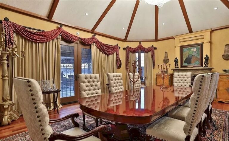 Iconic Landmark Castle in Ontario Proudly with Extensive Vineyard