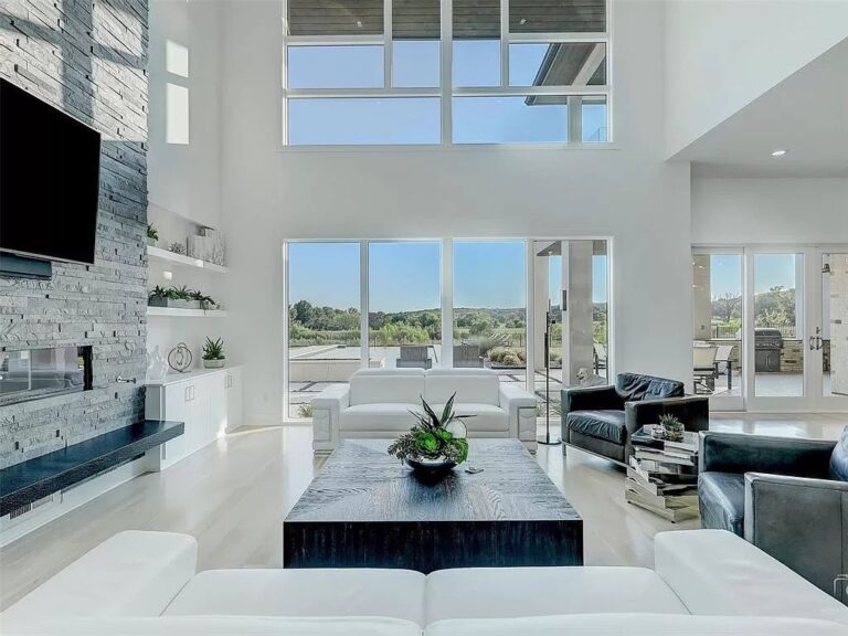 This Perfect Texas Modern Home is A True Paradise with Amazing Outdoor ...