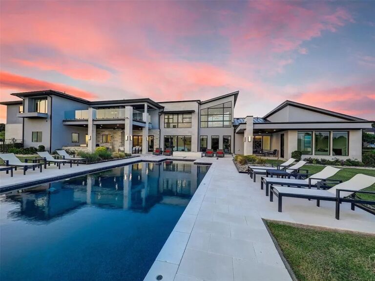 This Perfect Texas Modern Home is A True Paradise with Amazing Outdoor ...