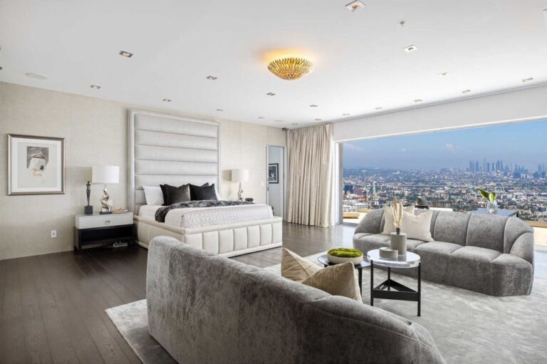 $6,995,000 Sunset Strip Home with Panoramic City View of Los Angeles