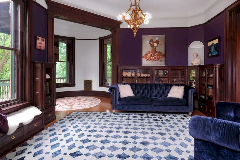 Hallmarked by Traditional Design and Luxurious Modern Features, this ...