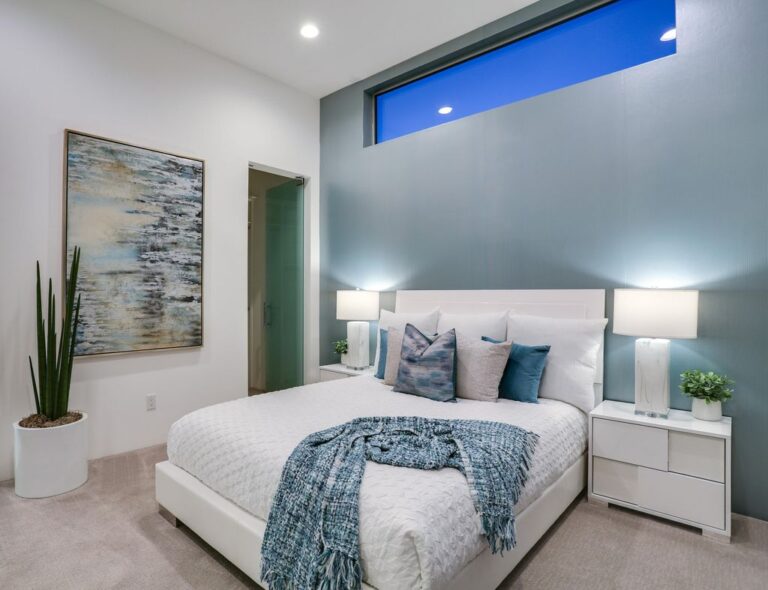 Brian Foster Designs Modern Home in Rancho Mirage by asks $3,995,000