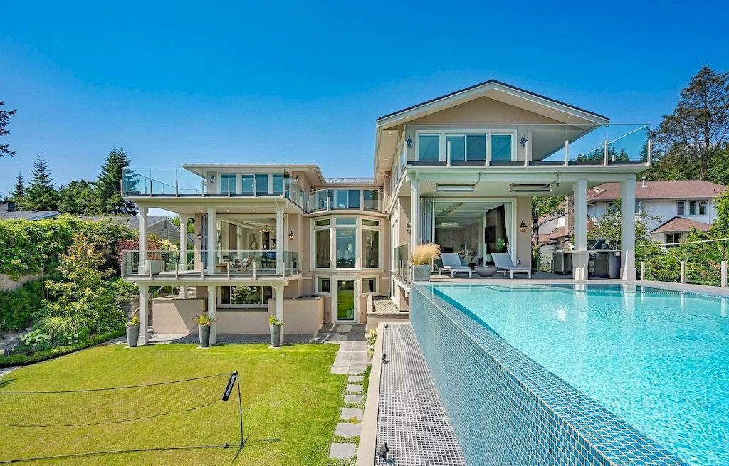 Sumptuous Home in West Vancouver with views of Ocean and Mountain Lists ...