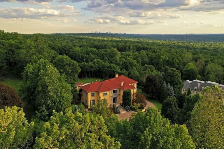 Experience Breathtaking Panoramic Views from this $8,295,000 ...