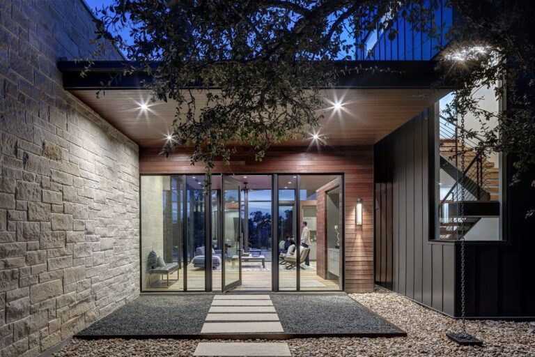 Control/Shift House, a Modern Luxury House by Matt Fajkus Architecture