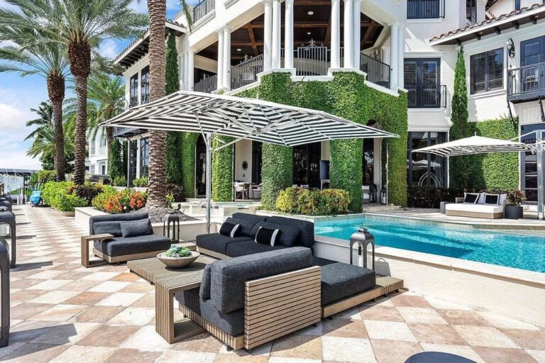 This Premium Mansion set on the best Location in Boca Raton has just ...