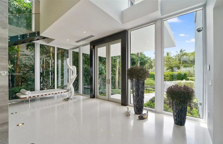 This $16,400,000 Venetian Home is the Epitome of the Miami Lifestyle