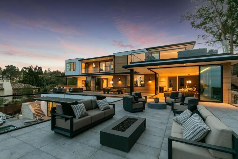 This New Construction Mansion is the Finest Modern Estate Ever Built in ...