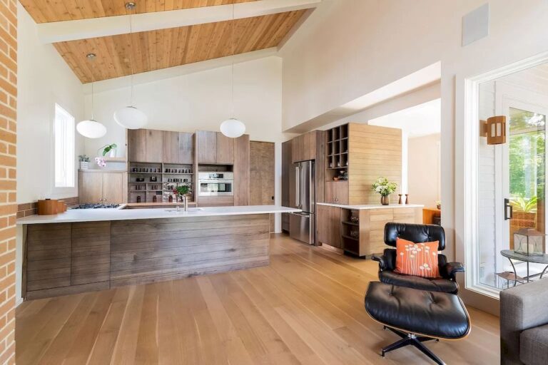 This $4,150,000 Gorgeous Home Provides Endless Options to Enjoy Time ...