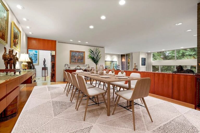 This $8,500,000 Timeless and Understatedly Elegant Residence Lends ...