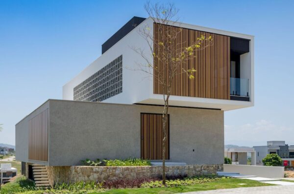 Alpha House for residents´ privacy & comfort by Otta Albernaz Arquitetura