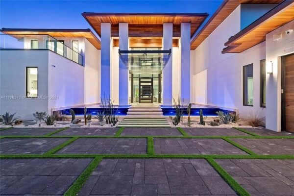 Exceptional Designed Home in Miami with Superior Features asks $8,8M