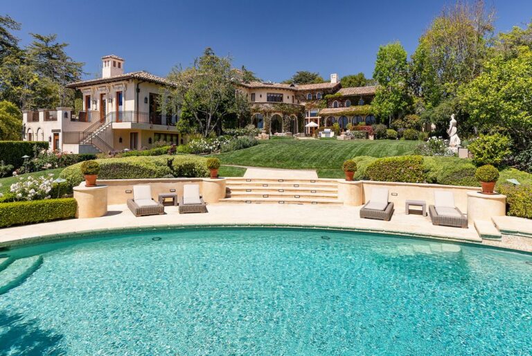 $46.5M Beautiful Italian Architecture Inspired Mansion in Pacific Palisades