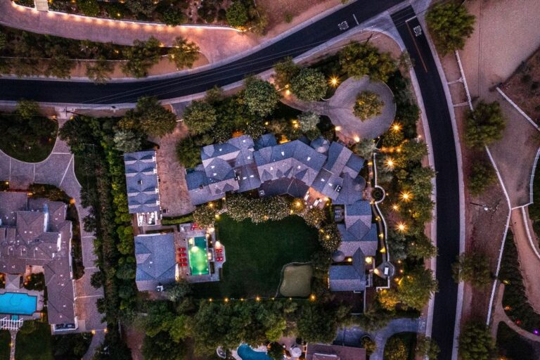 This Beautiful $17,499,000 Hidden Hills Home is a Truly Luxury Living