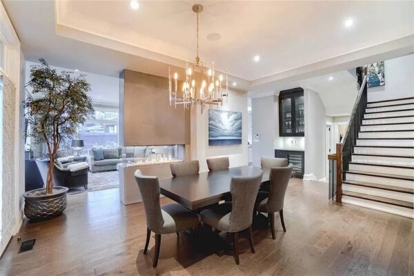 Beautiful Custom Built Home in Oakville Lists for C$4,850,000