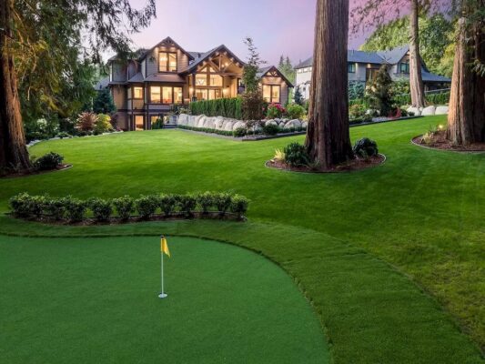 Magnificent Home in Maple Ridge Surrounded by Beautiful Garden