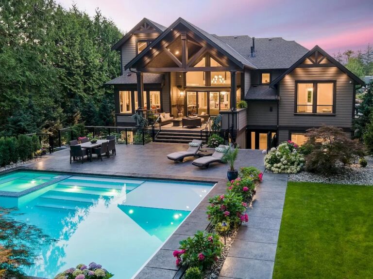 Magnificent Home in Maple Ridge Surrounded by Beautiful Garden