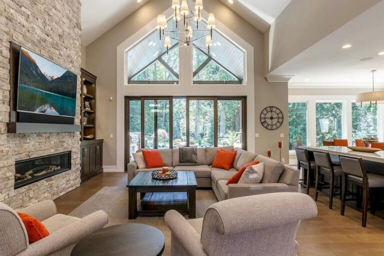 Magnificent Home in Maple Ridge Surrounded by Beautiful Garden