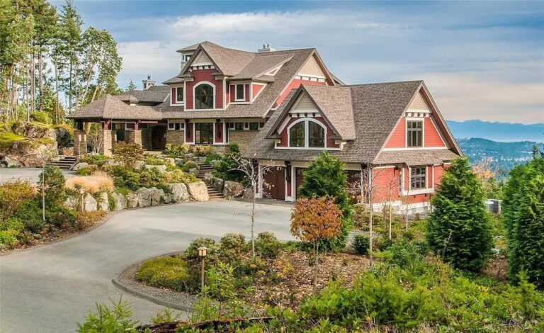 This C$4,199,000 Exquisite Home in Nanaimo is Truly a Serene and ...