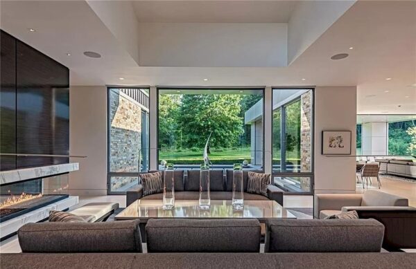 This Magnificent Contemporary Home in Ohio on Market for $4,995,000