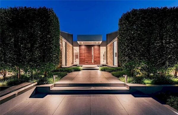 This Magnificent Contemporary Home in Ohio on Market for $4,995,000