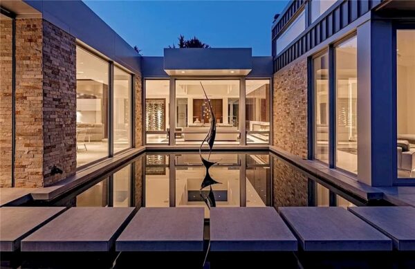 This Magnificent Contemporary Home in Ohio on Market for $4,995,000