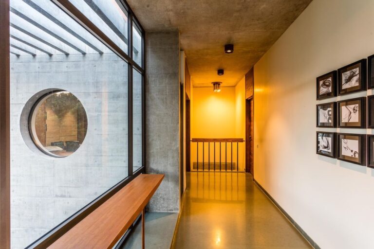 Dalal House, an Impressive Home in India by Groundwork Architecture