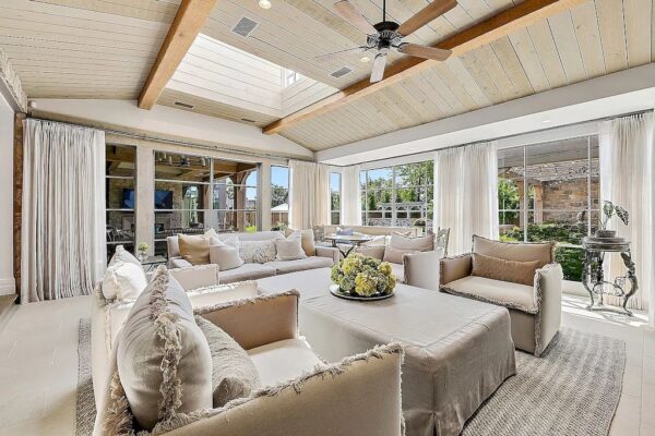 Artful Stone Manor: A Fusion of Understated Elegance and Modern Rustic ...