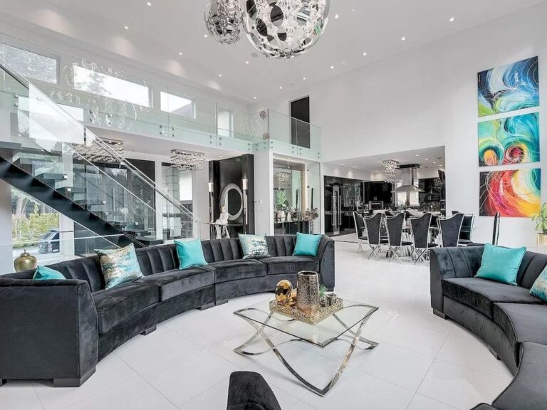 Spectacular Gated Contemporary Mansion in Surrey Lists for C$6,888,000