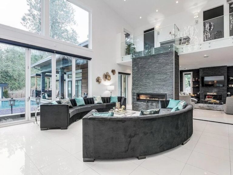 Spectacular Gated Contemporary Mansion in Surrey Lists for C$6,888,000
