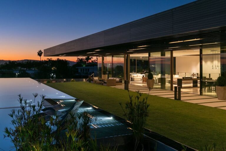 $27,995,000 Spectacular Los Angeles Home showcases Exquisite Design