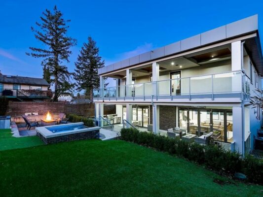 This C$4,499,999 Ultra-Luxury Dream Home Boasts Extremely High-Quality ...