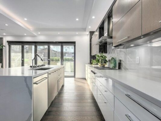 This C$4,499,999 Ultra-Luxury Dream Home Boasts Extremely High-Quality ...