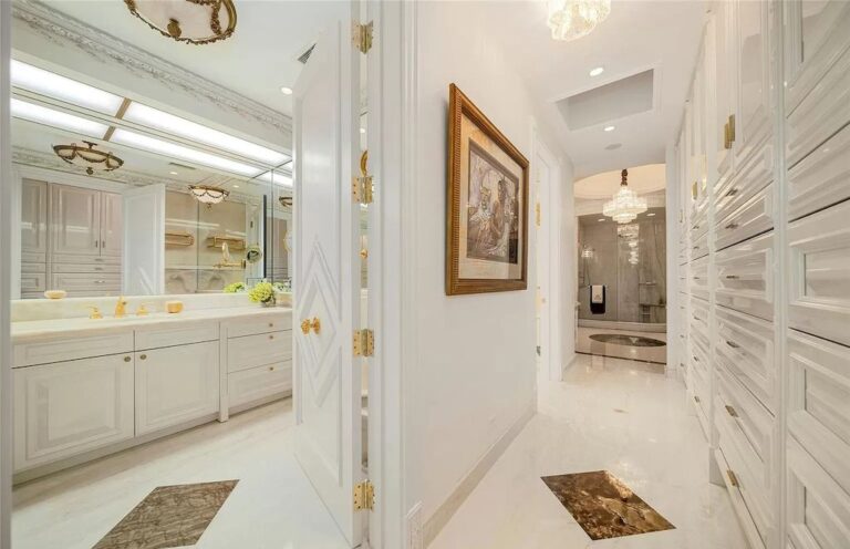 Walls of Glass of this $11,600,000 Hillside Home Capture Breathtaking ...