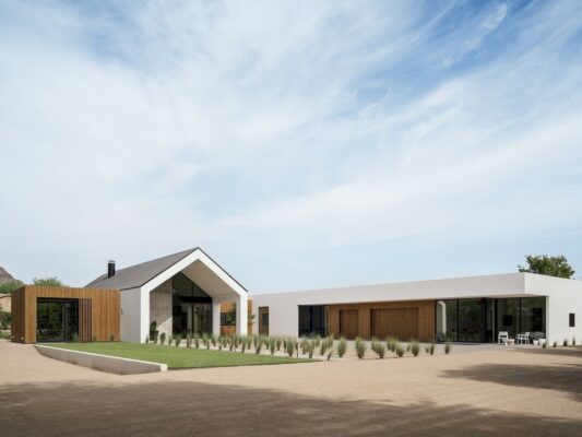 Classic American design of Hive House for Modern life by The Ranch Mine