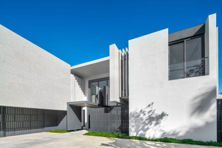 One Of The Most Exceptional Masterpieces in Miami Beach by SAOTA back ...