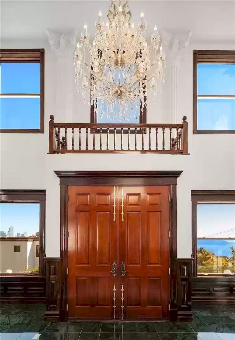 Commanding Breathtaking Views from the Highest Peak in Queen Anne ...