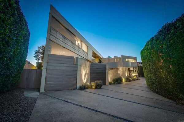 $23.5M Iconic architectural home in Encinitas is an ideal of ultimate ...