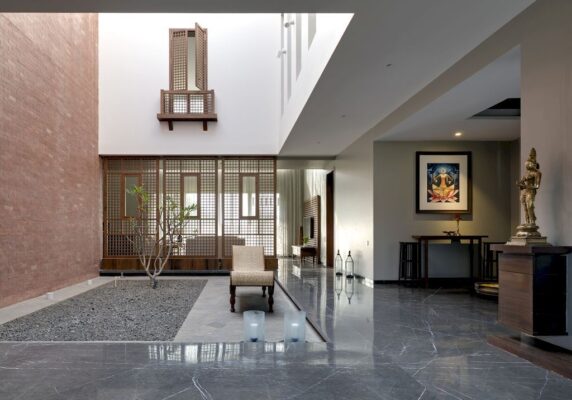 Brick House Showcases Culture & Grandeur of Solapur by Studio Humane