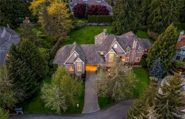 Classical Architecture with a Youthful and Modern Interior, this Estate ...
