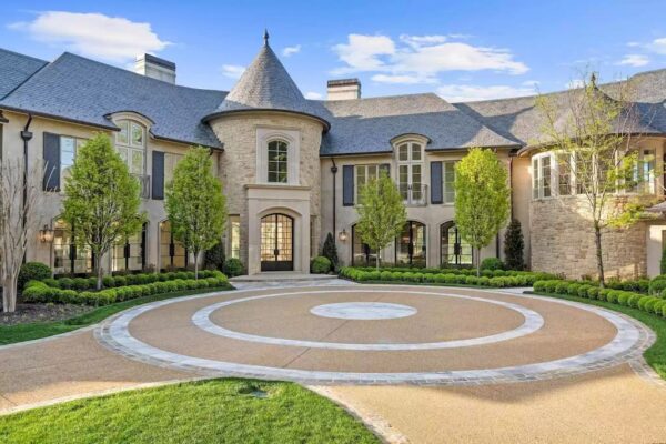 This Waterfront Estate in Virginia is One of The Most Beautiful Homes ...