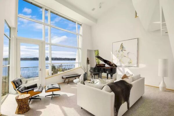 Entirely Dream Residence with Extraordinary Architecture in Washington ...