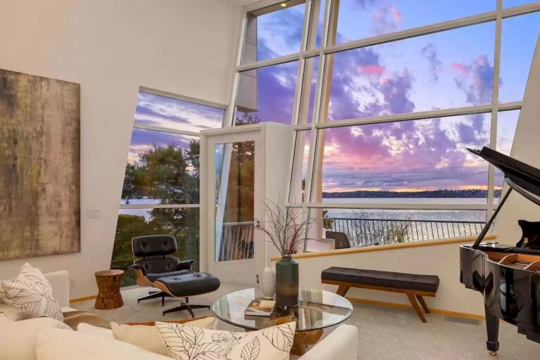 Entirely Dream Residence with Extraordinary Architecture in Washington ...