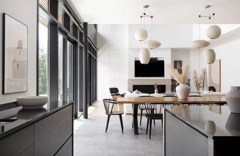 Remarkable Custom-built Private Modern Estate in Toronto Lists for C ...