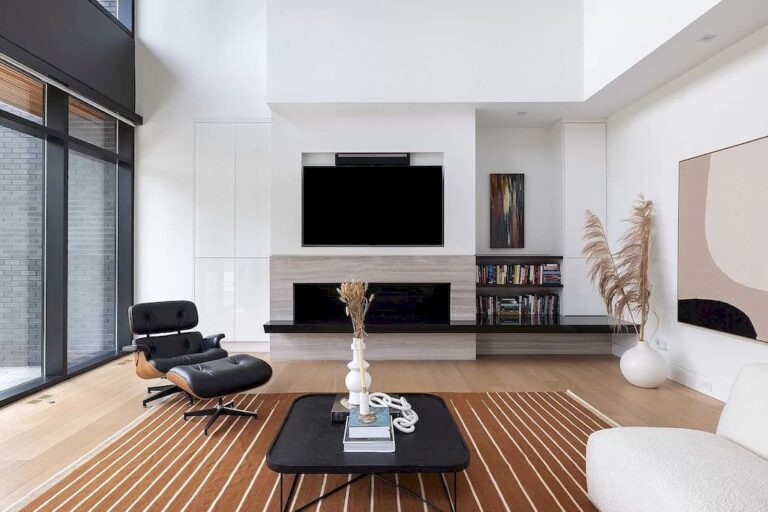 Remarkable Custom-built Private Modern Estate in Toronto Lists for C ...
