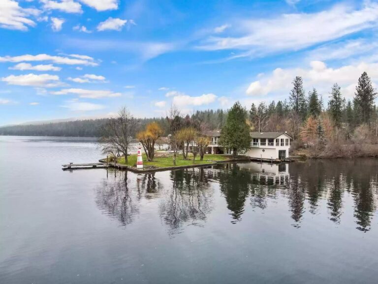 Sweeping Lake Views from Every Window of this $3,250,000 Estate in ...