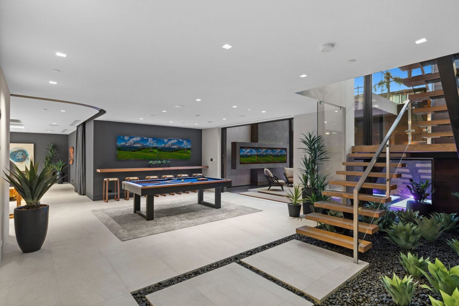 ORA HOUSE in La Jolla showcases Captivating Waterfront Views, Striking ...